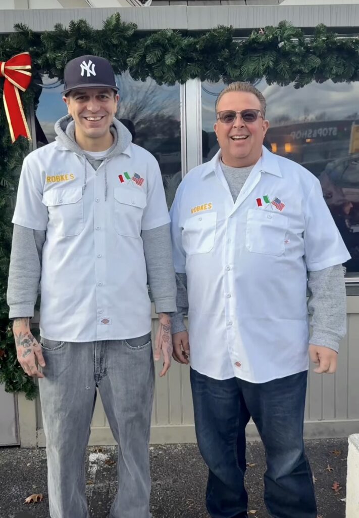 How Long Island Restaurant Owners Are Using Social Media to Keep Tables ...